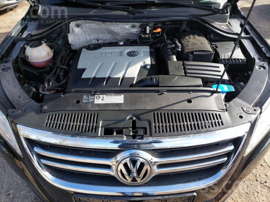 Melns Volkswagen Tiguan 2009 Cēsis, ar dzinēja tilpumu 2.00 L un nobraukumu 0 tūkst. km par 25900 €, foto 16 vietnē AUTOMOTO.COM.LV