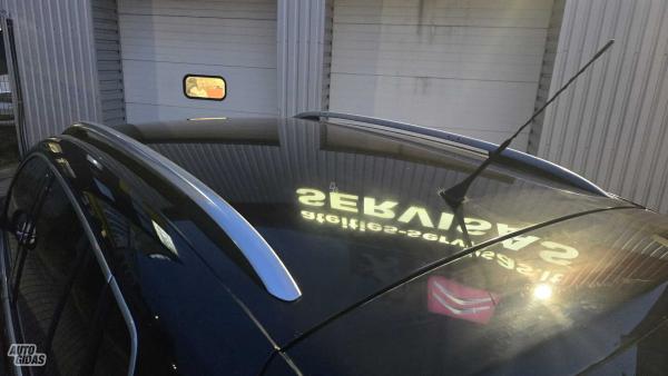 Black Volkswagen Tiguan 2009 in Kaunas, with an engine capacity of 2.00 L and mileage of 225 thousand km for 6200 €, photo 11 on AUTOMOTO.COM.LV