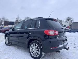 Melns Volkswagen Tiguan 2009 Alīta, ar dzinēja tilpumu 1.39 L un nobraukumu 244 tūkst. km par 4650 €, foto 10 vietnē AUTOMOTO.COM.LV
