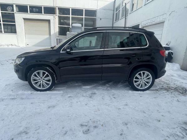 Melns Volkswagen Tiguan 2009 Marijampole, ar dzinēja tilpumu 1.98 L un nobraukumu 256 tūkst. km par 5200 €, foto 5 vietnē AUTOMOTO.COM.LV