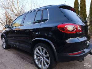 Melns Volkswagen Tiguan 2009 Kauņa, ar dzinēja tilpumu 2.00 L un nobraukumu 185 tūkst. km par 4500 €, foto 12 vietnē AUTOMOTO.COM.LV