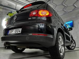 Melns Volkswagen Tiguan 2009 Kauņa, ar dzinēja tilpumu 2.00 L un nobraukumu 261 tūkst. km par 6950 €, foto 16 vietnē AUTOMOTO.COM.LV