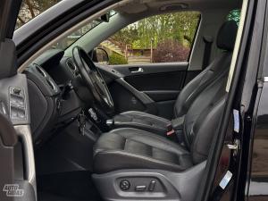 Melns Volkswagen Tiguan 2009 Kauņa, ar dzinēja tilpumu 2.00 L un nobraukumu 261 tūkst. km par 6950 €, foto 29 vietnē AUTOMOTO.COM.LV
