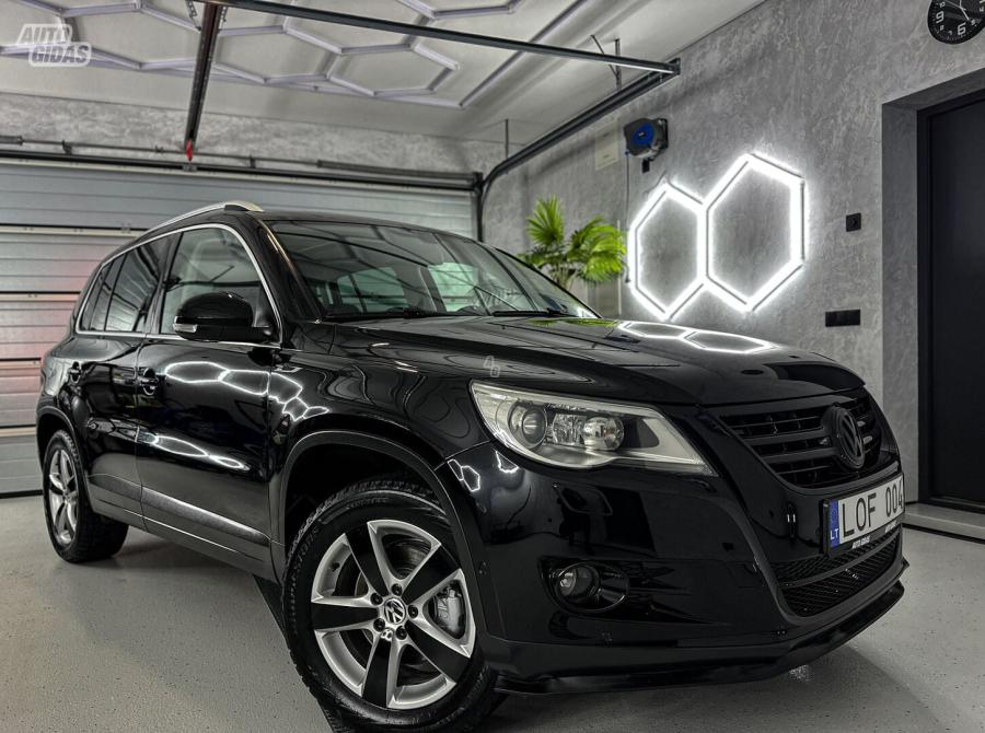 Melns Volkswagen Tiguan 2009 Kauņa, ar dzinēja tilpumu 2.00 L un nobraukumu 261 tūkst. km par 6950 €, foto 21 vietnē AUTOMOTO.COM.LV