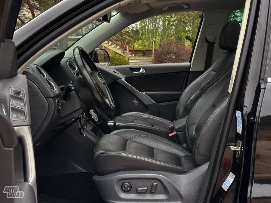 Melns Volkswagen Tiguan 2009 Kauņa, ar dzinēja tilpumu 2.00 L un nobraukumu 261 tūkst. km par 6950 €, foto 29 vietnē AUTOMOTO.COM.LV