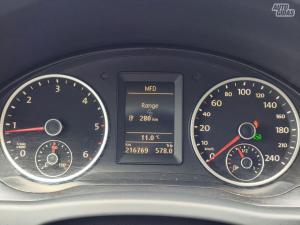 Black Volkswagen Tiguan 2009 in Vilnius, with an engine capacity of 2.00 L and mileage of 217 thousand km for 4500 €, photo 15 on AUTOMOTO.COM.LV