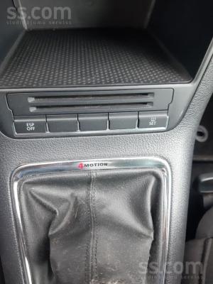 Black Volkswagen Tiguan 2009 in Riga, with an engine capacity of 1.40 L and mileage of 187 thousand km for 5900 €, photo 8 on AUTOMOTO.COM.LV