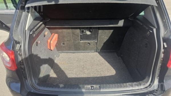 Melns Volkswagen Tiguan 2009 Rīga, ar dzinēja tilpumu 2.00 L un nobraukumu 326 tūkst. km par 5000 €, foto 10 vietnē AUTOMOTO.COM.LV