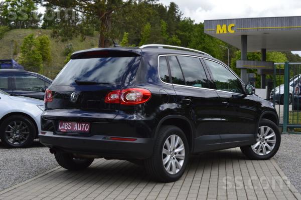 Melns Volkswagen Tiguan 2009 Tukums, ar dzinēja tilpumu 1.40 L un nobraukumu 215 tūkst. km par 6795 €, foto 6 vietnē AUTOMOTO.COM.LV