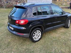 Melns Volkswagen Tiguan 2009 Rīga, ar dzinēja tilpumu 2.00 L un nobraukumu 249 tūkst. km par 5700 €, foto 4 vietnē AUTOMOTO.COM.LV