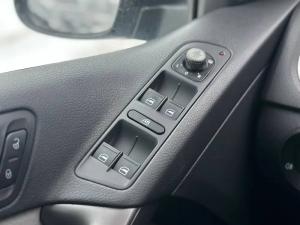 Black Volkswagen Tiguan 2009 in Jelgava, with an engine capacity of 1.40 L and mileage of 175 thousand km for 6690 €, photo 17 on AUTOMOTO.COM.LV