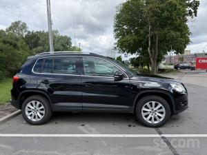 Melns Volkswagen Tiguan 2009 Rīga, ar dzinēja tilpumu 2.00 L un nobraukumu 239 tūkst. km par 6000 €, foto 9 vietnē AUTOMOTO.COM.LV