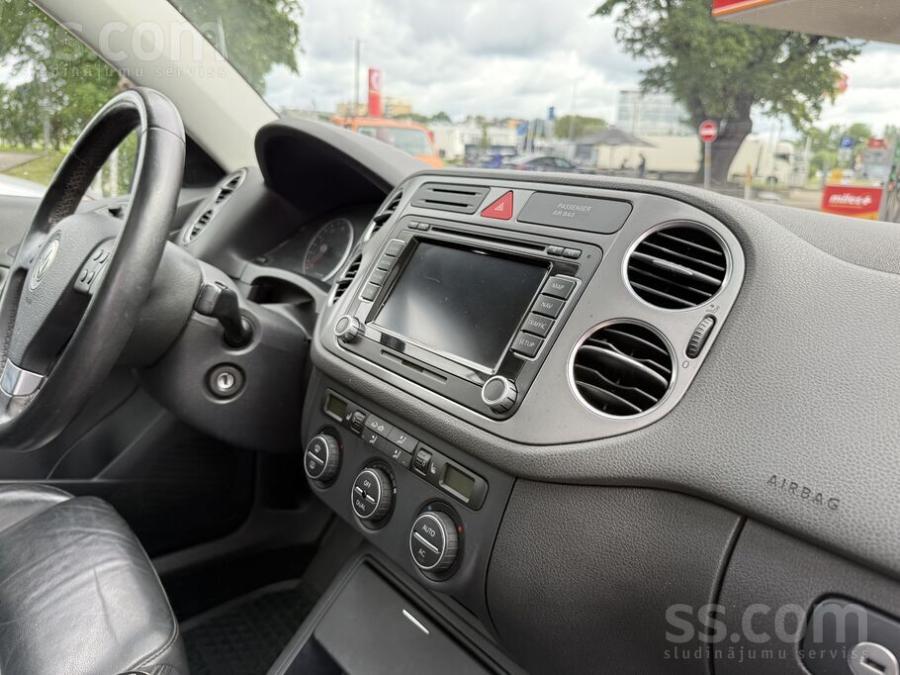 Melns Volkswagen Tiguan 2009 Rīga, ar dzinēja tilpumu 2.00 L un nobraukumu 239 tūkst. km par 6000 €, foto 16 vietnē AUTOMOTO.COM.LV