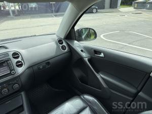 Melns Volkswagen Tiguan 2009 Rīga, ar dzinēja tilpumu 2.00 L un nobraukumu 239 tūkst. km par 6000 €, foto 25 vietnē AUTOMOTO.COM.LV