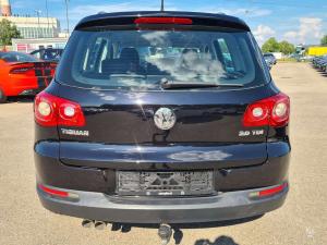Melns Volkswagen Tiguan 2009 Kauņa, ar dzinēja tilpumu 2.00 L un nobraukumu 258 tūkst. km par 6200 €, foto 9 vietnē AUTOMOTO.COM.LV