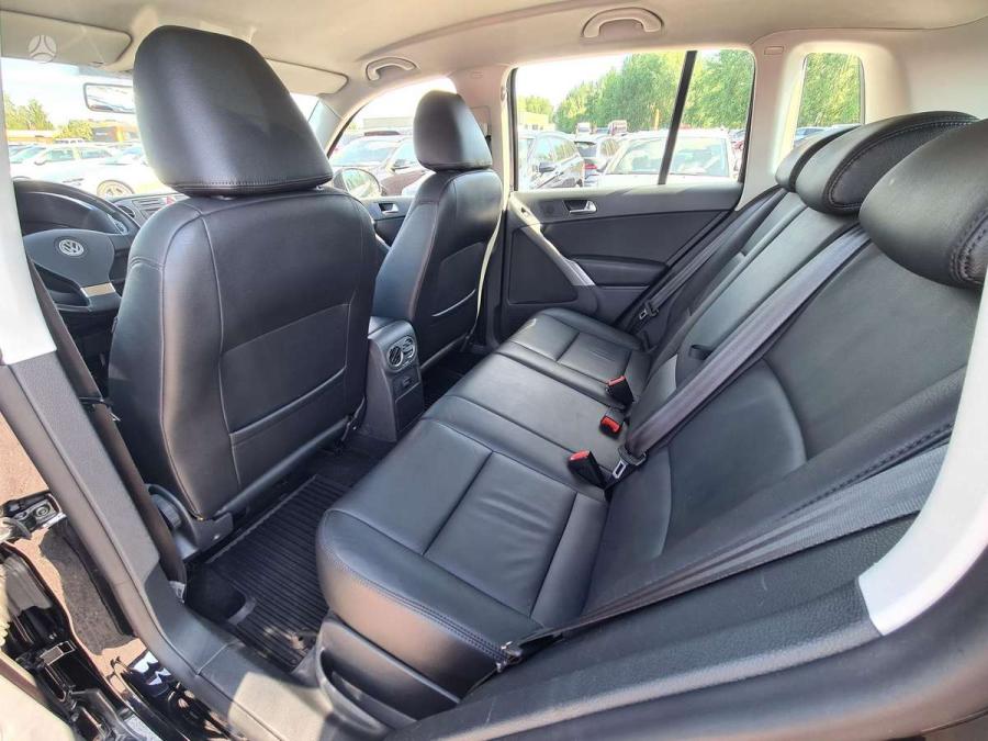 Melns Volkswagen Tiguan 2009 Kauņa, ar dzinēja tilpumu 2.00 L un nobraukumu 258 tūkst. km par 6200 €, foto 16 vietnē AUTOMOTO.COM.LV