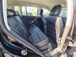 Melns Volkswagen Tiguan 2009 Kauņa, ar dzinēja tilpumu 2.00 L un nobraukumu 258 tūkst. km par 6200 €, foto 17 vietnē AUTOMOTO.COM.LV