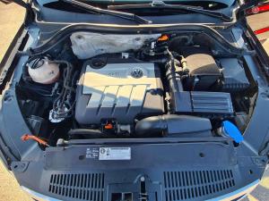 Melns Volkswagen Tiguan 2009 Kauņa, ar dzinēja tilpumu 2.00 L un nobraukumu 258 tūkst. km par 6200 €, foto 30 vietnē AUTOMOTO.COM.LV