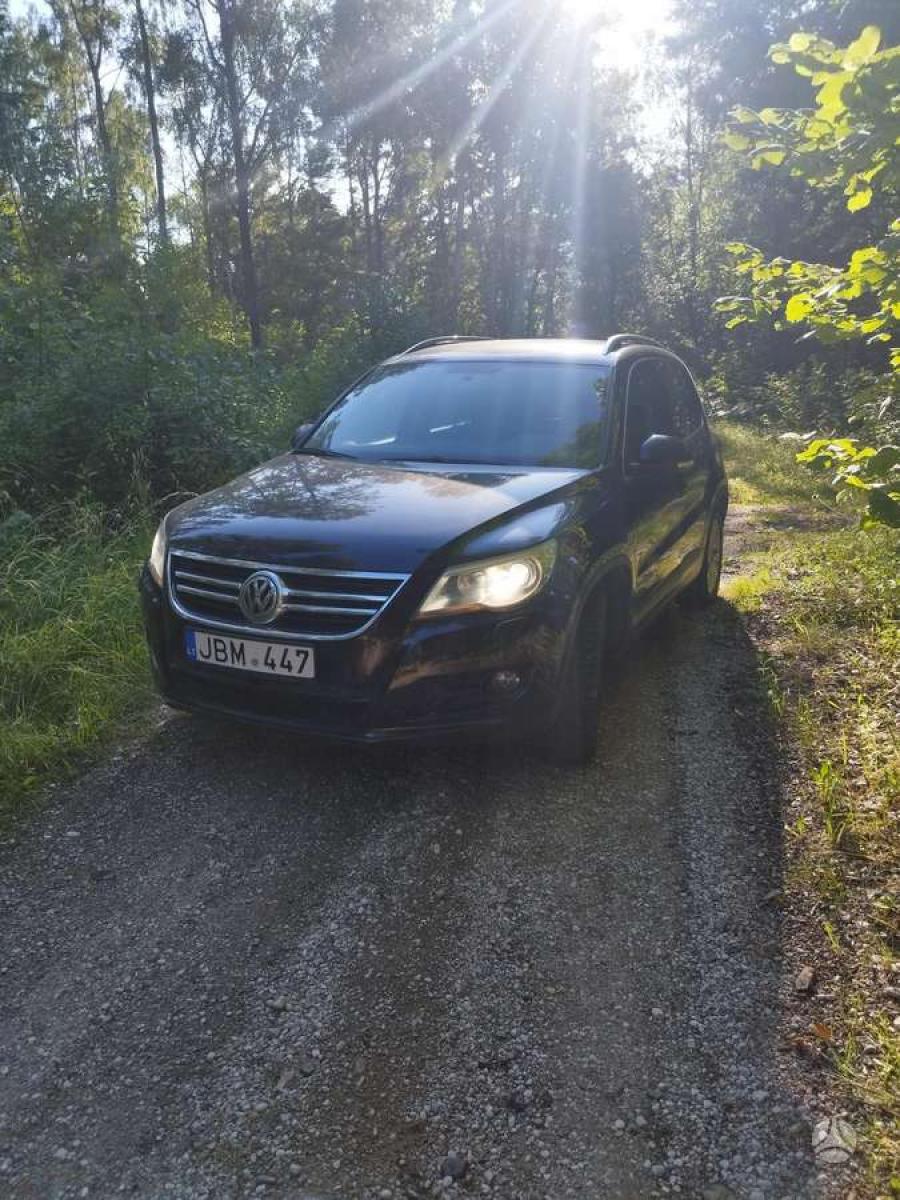 Melns Volkswagen Tiguan 2009 Viļņa, ar dzinēja tilpumu 1.98 L un nobraukumu 257 tūkst. km par 3700 €, foto 6 vietnē AUTOMOTO.COM.LV