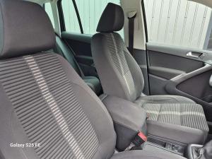 Black Volkswagen Tiguan 2009 in Taurage, with an engine capacity of 2.00 L and mileage of 231 thousand km for 5200 €, photo 13 on AUTOMOTO.COM.LV