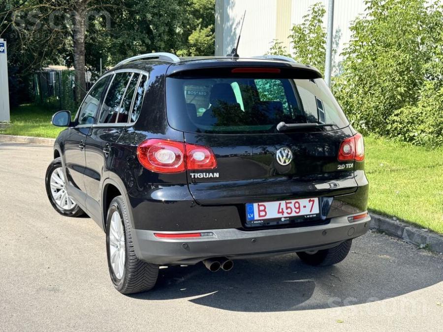 Melns Volkswagen Tiguan 2009 Rīga, ar dzinēja tilpumu 2.00 L un nobraukumu 240 tūkst. km par 6000 €, foto 5 vietnē AUTOMOTO.COM.LV