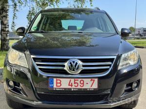 Melns Volkswagen Tiguan 2009 Rīga, ar dzinēja tilpumu 2.00 L un nobraukumu 240 tūkst. km par 6000 €, foto 8 vietnē AUTOMOTO.COM.LV