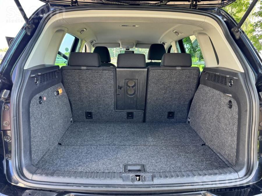 Melns Volkswagen Tiguan 2009 Rīga, ar dzinēja tilpumu 2.00 L un nobraukumu 240 tūkst. km par 6000 €, foto 13 vietnē AUTOMOTO.COM.LV