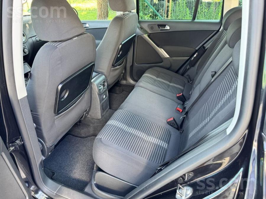 Melns Volkswagen Tiguan 2009 Rīga, ar dzinēja tilpumu 2.00 L un nobraukumu 240 tūkst. km par 6000 €, foto 14 vietnē AUTOMOTO.COM.LV