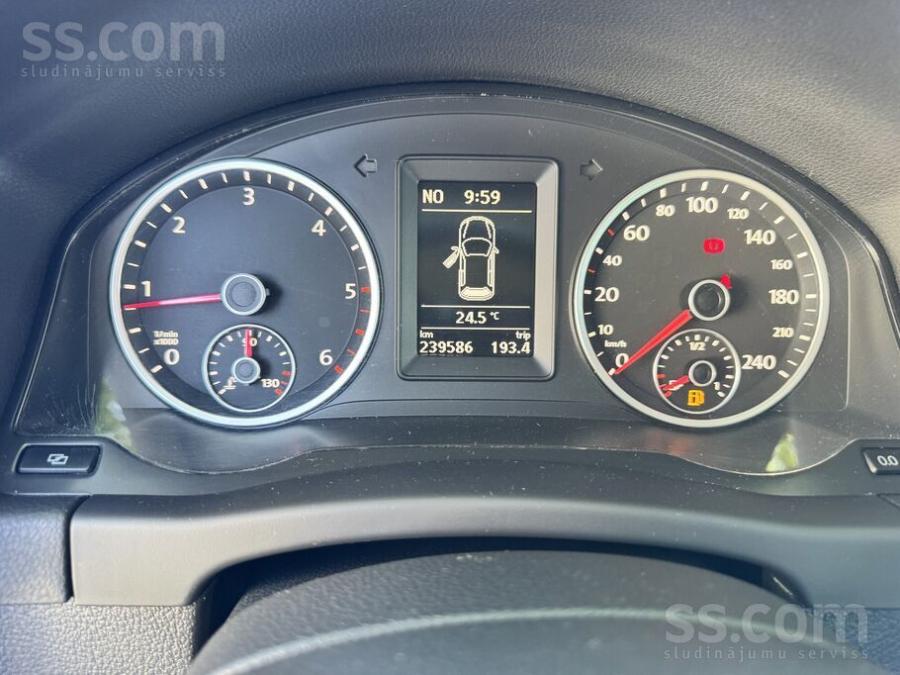 Melns Volkswagen Tiguan 2009 Rīga, ar dzinēja tilpumu 2.00 L un nobraukumu 240 tūkst. km par 6000 €, foto 22 vietnē AUTOMOTO.COM.LV