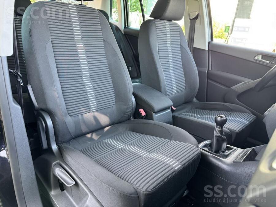 Melns Volkswagen Tiguan 2009 Rīga, ar dzinēja tilpumu 2.00 L un nobraukumu 240 tūkst. km par 6000 €, foto 34 vietnē AUTOMOTO.COM.LV