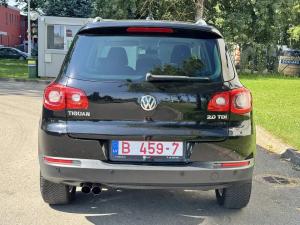 Melns Volkswagen Tiguan 2009 Rīga, ar dzinēja tilpumu 2.00 L un nobraukumu 240 tūkst. km par 6000 €, foto 7 vietnē AUTOMOTO.COM.LV