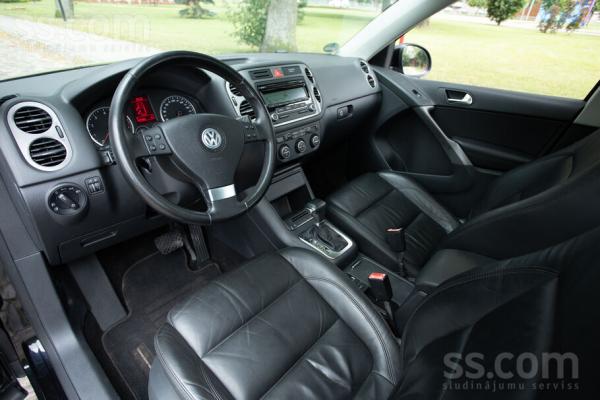 Black Volkswagen Tiguan 2009 in Jelgava, with an engine capacity of 2.00 L and mileage of 187 thousand km for 8500 €, photo 6 on AUTOMOTO.COM.LV