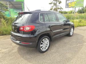 Melns Volkswagen Tiguan 2009 Utena, ar dzinēja tilpumu 1.98 L un nobraukumu 193 tūkst. km par 5950 €, foto 7 vietnē AUTOMOTO.COM.LV