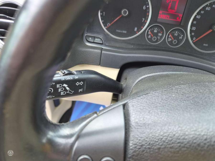 Melns Volkswagen Tiguan 2009 Utena, ar dzinēja tilpumu 1.98 L un nobraukumu 193 tūkst. km par 5950 €, foto 19 vietnē AUTOMOTO.COM.LV