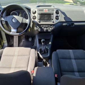 Melns Volkswagen Tiguan 2009 Kauņa, ar dzinēja tilpumu 1.39 L un nobraukumu 240 tūkst. km par 4500 €, foto 7 vietnē AUTOMOTO.COM.LV
