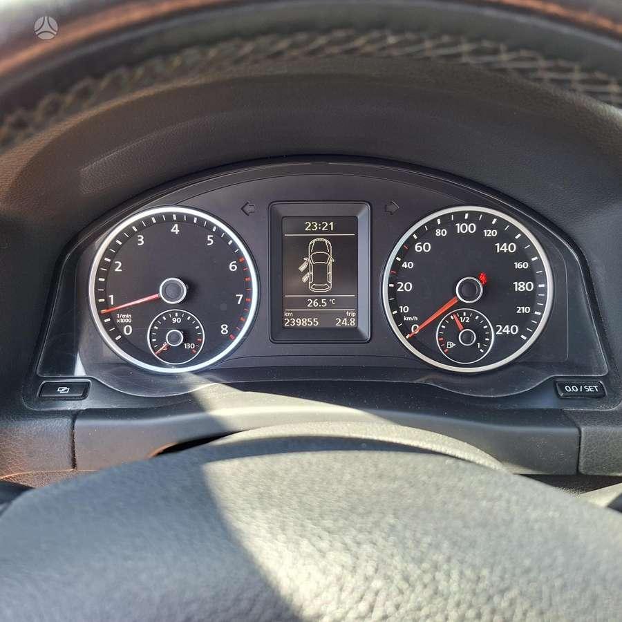 Melns Volkswagen Tiguan 2009 Kauņa, ar dzinēja tilpumu 1.39 L un nobraukumu 240 tūkst. km par 4500 €, foto 8 vietnē AUTOMOTO.COM.LV