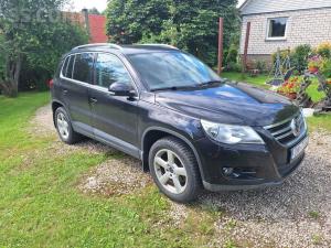 Melns Volkswagen Tiguan 2009 Rīga, ar dzinēja tilpumu 2.00 L un nobraukumu 230 tūkst. km par 5800 €, foto  vietnē AUTOMOTO.COM.LV