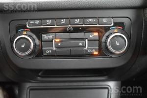 Black Volkswagen Tiguan 2009 in Talsi, with an engine capacity of 2.00 L and mileage of 293 thousand km for 6700 €, photo 32 on AUTOMOTO.COM.LV