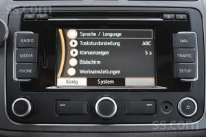 Black Volkswagen Tiguan 2009 in Talsi, with an engine capacity of 2.00 L and mileage of 293 thousand km for 6700 €, photo 40 on AUTOMOTO.COM.LV