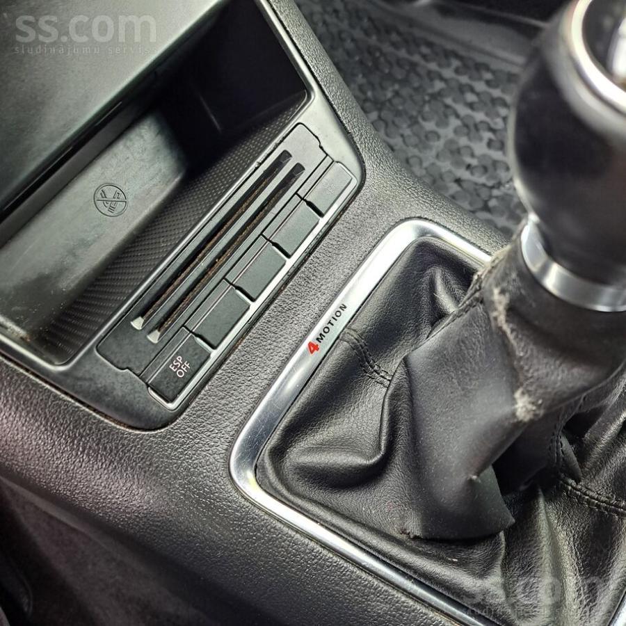 Melns Volkswagen Tiguan 2009 Rēzekne, ar dzinēja tilpumu 2.00 L un nobraukumu 0 tūkst. km par 5750 €, foto 15 vietnē AUTOMOTO.COM.LV