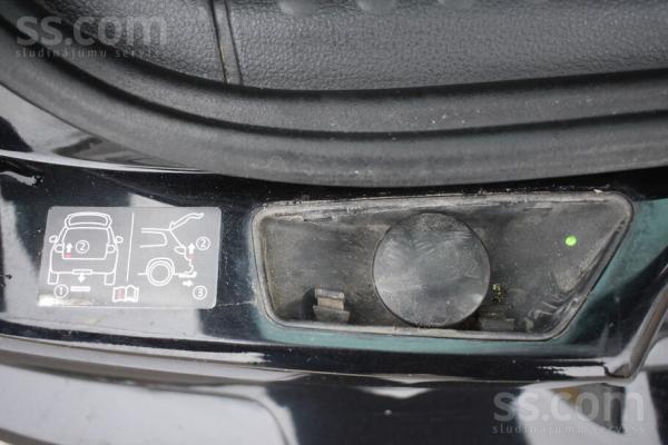 Melns Volkswagen Tiguan 2009 Talsi, ar dzinēja tilpumu 2.00 L un nobraukumu 210 tūkst. km par 6900 €, foto 11 vietnē AUTOMOTO.COM.LV