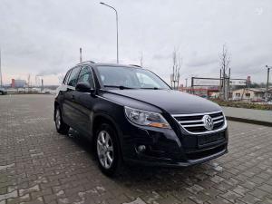 Melns Volkswagen Tiguan 2010 Viļņa, ar dzinēja tilpumu 1.97 L un nobraukumu 219 tūkst. km par 6750 €, foto 3 vietnē AUTOMOTO.COM.LV