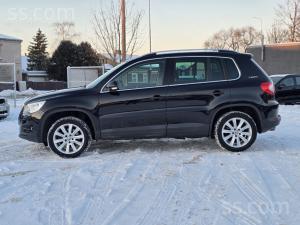Melns Volkswagen Tiguan 2010 Liepāja, ar dzinēja tilpumu 1.40 L un nobraukumu 0 tūkst. km par 6590 €, foto 9 vietnē AUTOMOTO.COM.LV