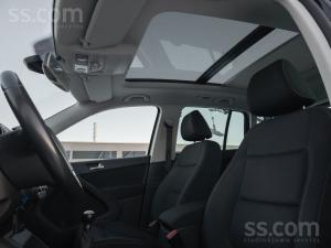 Melns Volkswagen Tiguan 2010 Liepāja, ar dzinēja tilpumu 1.40 L un nobraukumu 0 tūkst. km par 6590 €, foto 12 vietnē AUTOMOTO.COM.LV