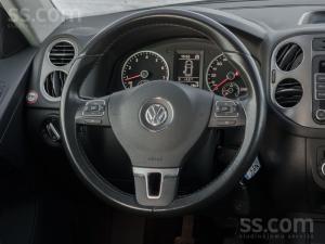 Melns Volkswagen Tiguan 2010 Liepāja, ar dzinēja tilpumu 1.40 L un nobraukumu 0 tūkst. km par 6590 €, foto 14 vietnē AUTOMOTO.COM.LV