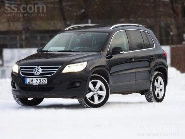 Melns Volkswagen Tiguan 2010 Rīga, ar dzinēja tilpumu 2.00 L un nobraukumu 332 tūkst. km par 6990 €, foto 1 vietnē AUTOMOTO.COM.LV