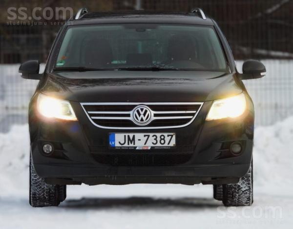 Melns Volkswagen Tiguan 2010 Rīga, ar dzinēja tilpumu 2.00 L un nobraukumu 332 tūkst. km par 6990 €, foto 2 vietnē AUTOMOTO.COM.LV