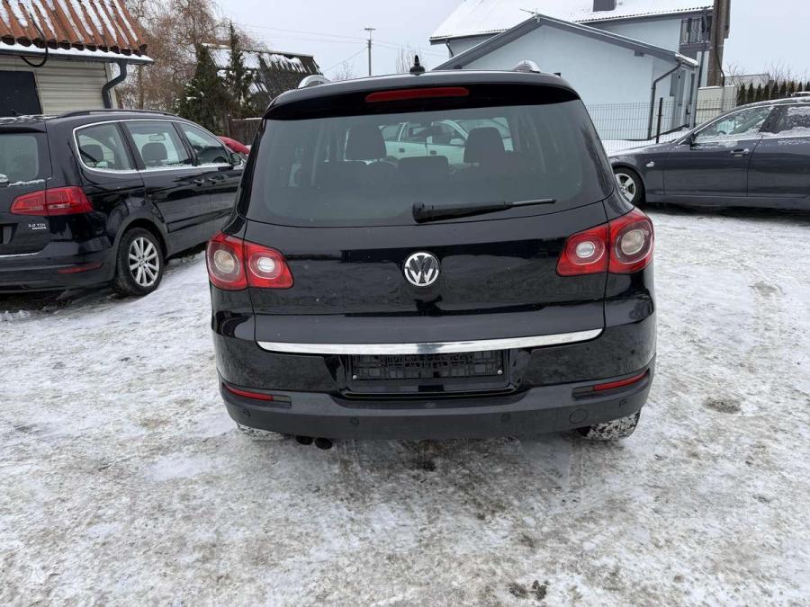 Melns Volkswagen Tiguan 2010 Kauņa, ar dzinēja tilpumu 1.97 L un nobraukumu 280 tūkst. km par 7200 €, foto 6 vietnē AUTOMOTO.COM.LV