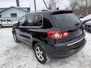 Melns Volkswagen Tiguan 2010 Kauņa, ar dzinēja tilpumu 1.97 L un nobraukumu 280 tūkst. km par 7200 €, foto 7 vietnē AUTOMOTO.COM.LV