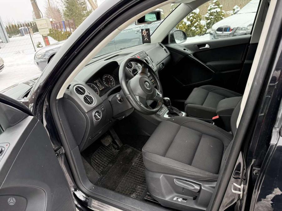 Melns Volkswagen Tiguan 2010 Kauņa, ar dzinēja tilpumu 1.97 L un nobraukumu 280 tūkst. km par 7200 €, foto 10 vietnē AUTOMOTO.COM.LV